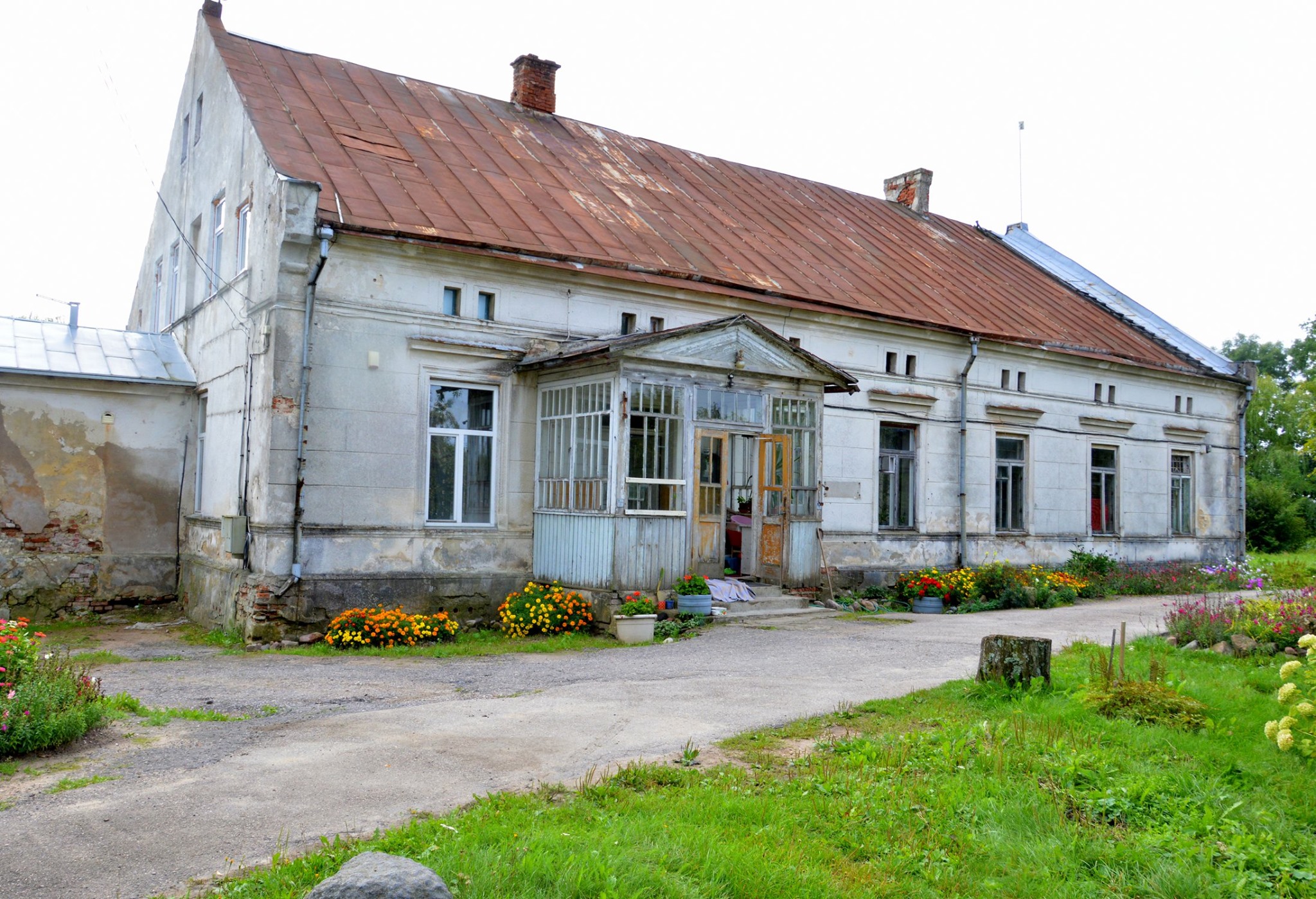 UGNĖ, VERONIKA IR PETRAS KARVELIAI - Vytauto Didžiojo universiteto ...