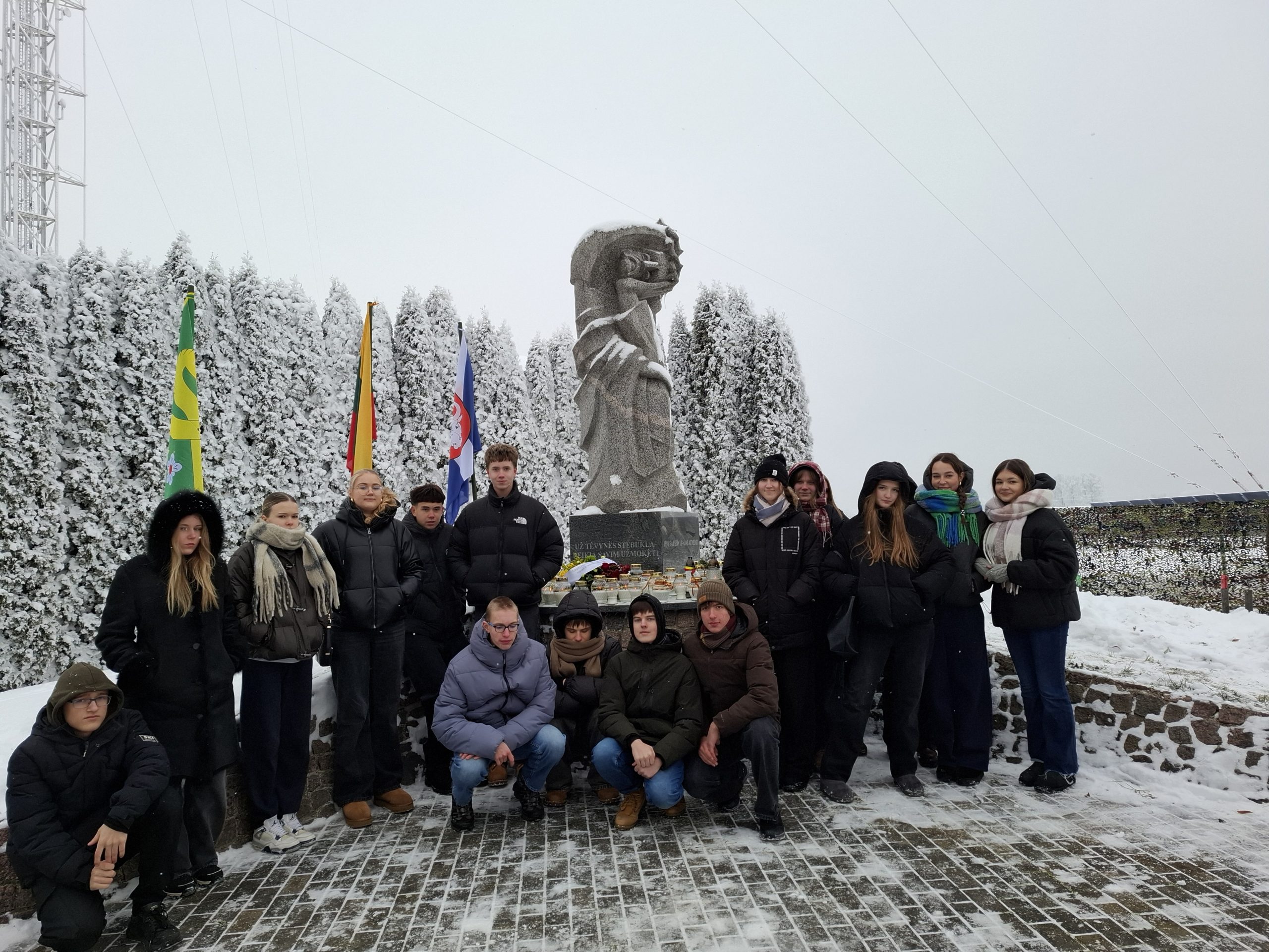 Sausio 13-osios minėjimas prie Juragių bokšto - Vytauto Didžiojo ...